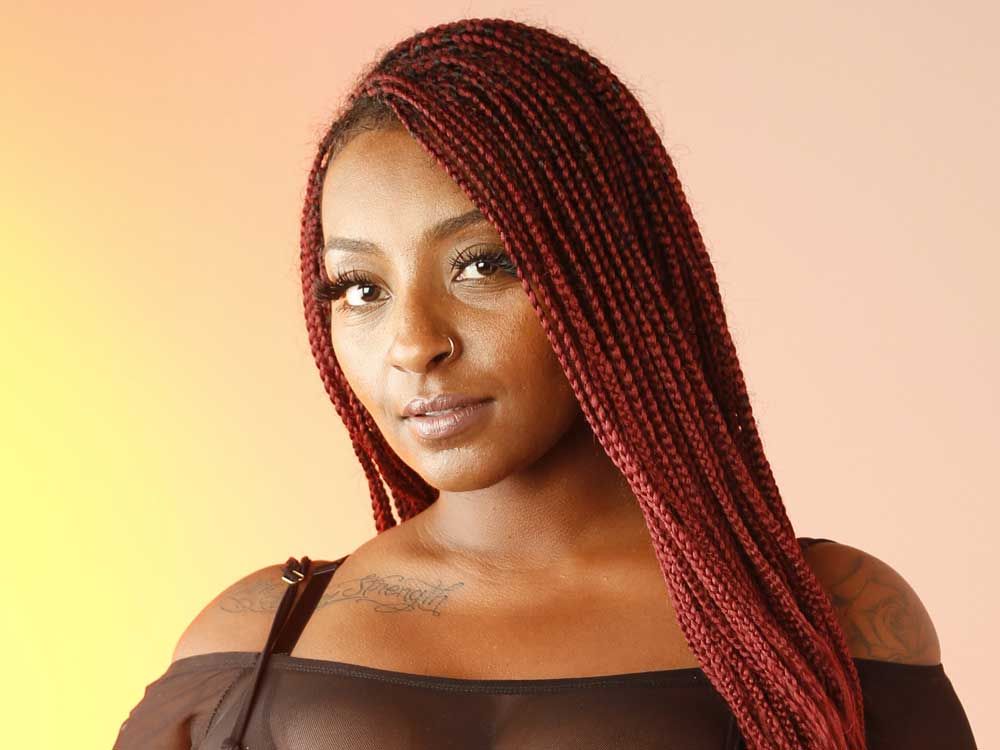 SUNshine Girl Helen | Toronto Sun