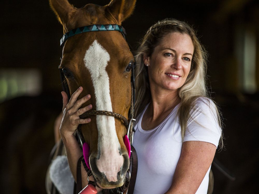 Sunshine Girls: Photos and Gallery | Calgary Sun