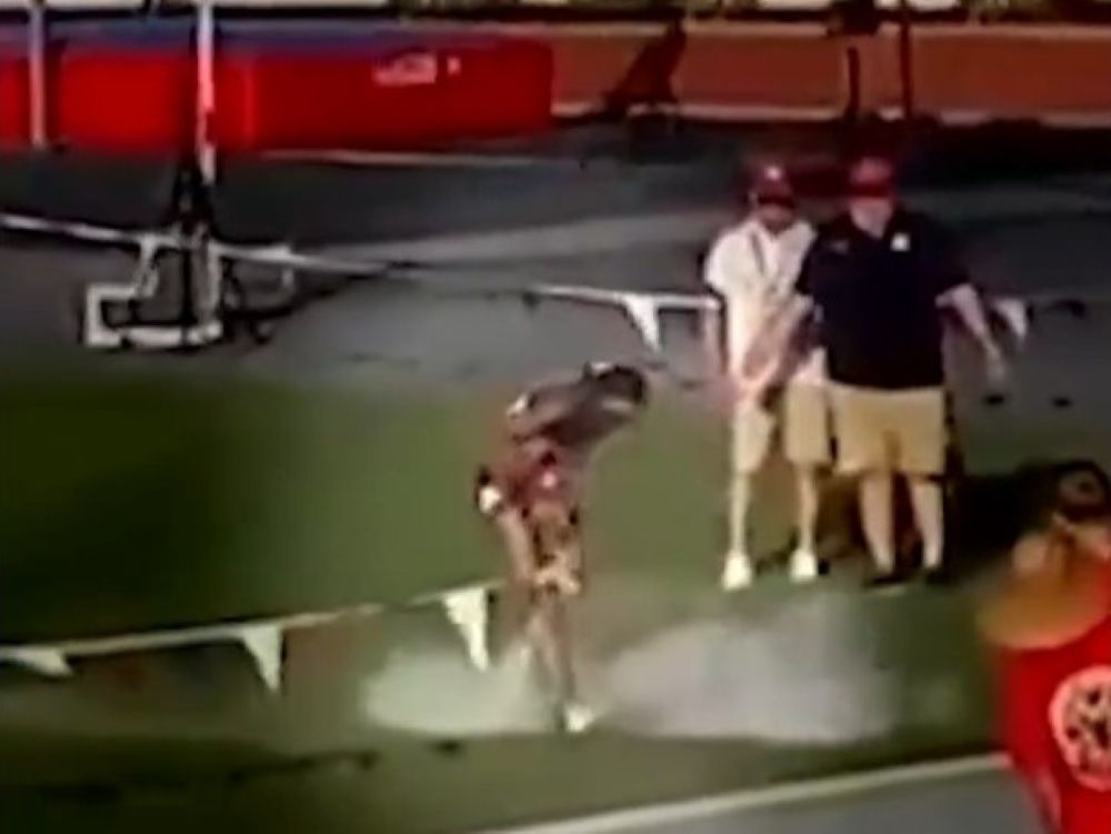 ‘Angry’ Mike Myers defends 'elbows up' 'SNL' protest after Musk jabs ...