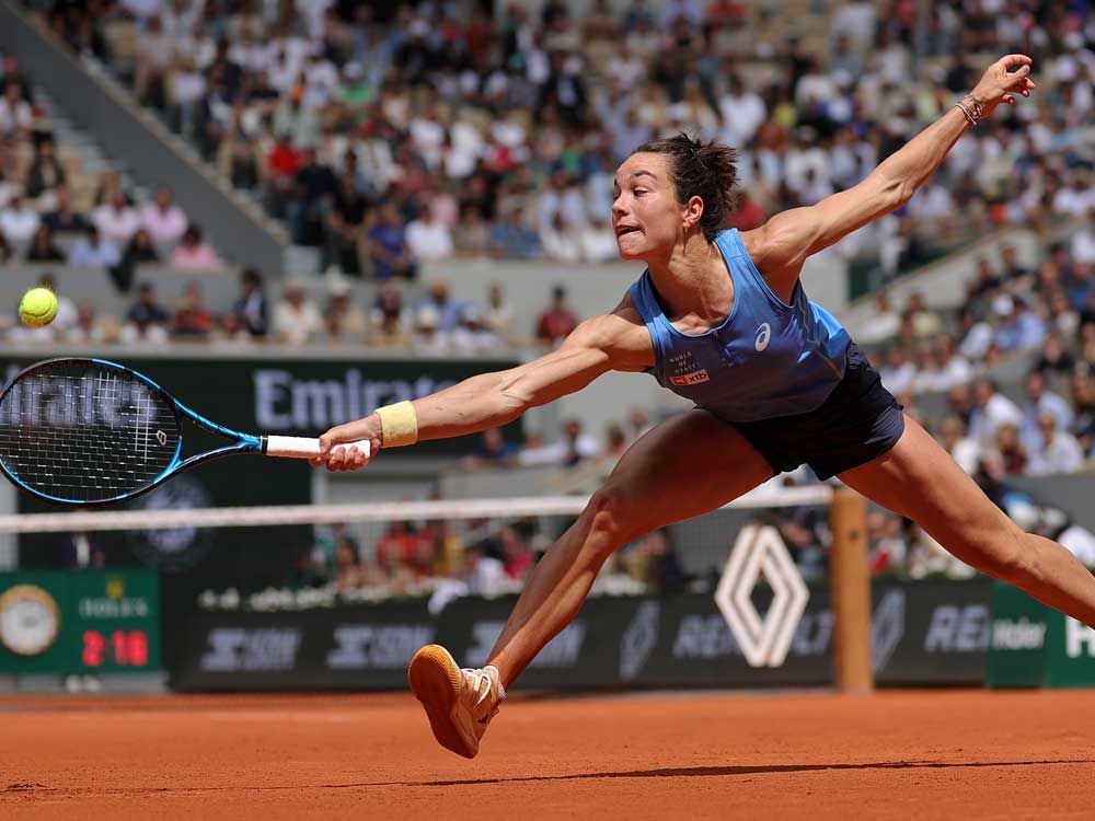 French Open: 361st-ranked Lois Boisson upsets No. 3 Jessica Pegula ...