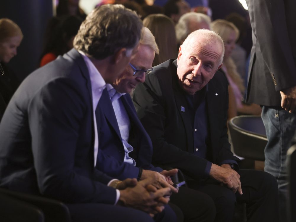 SIMMONS: Celebrating Larry Tanenbaum, great MLSE 'owner' | Toronto Sun