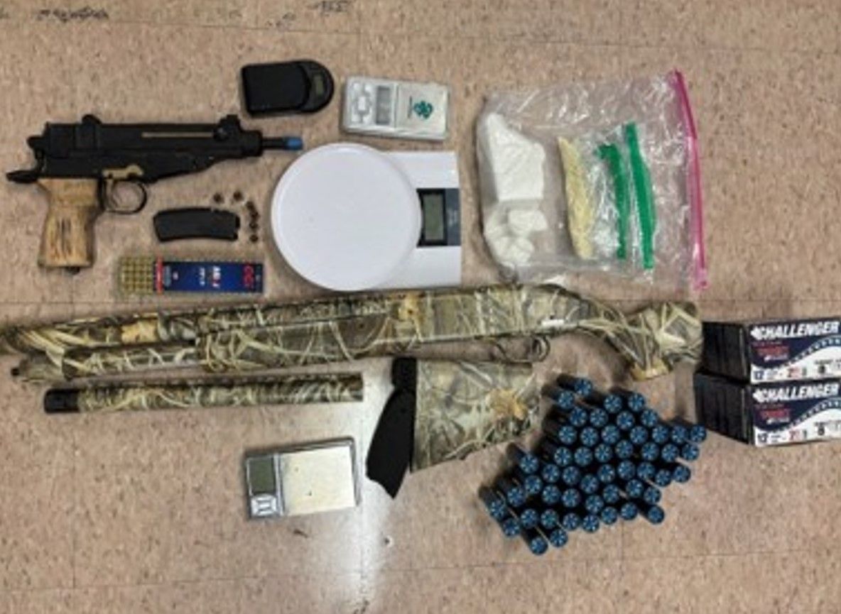 Big gun and drug bust in Scarborough leads to three arrests | Toronto Sun