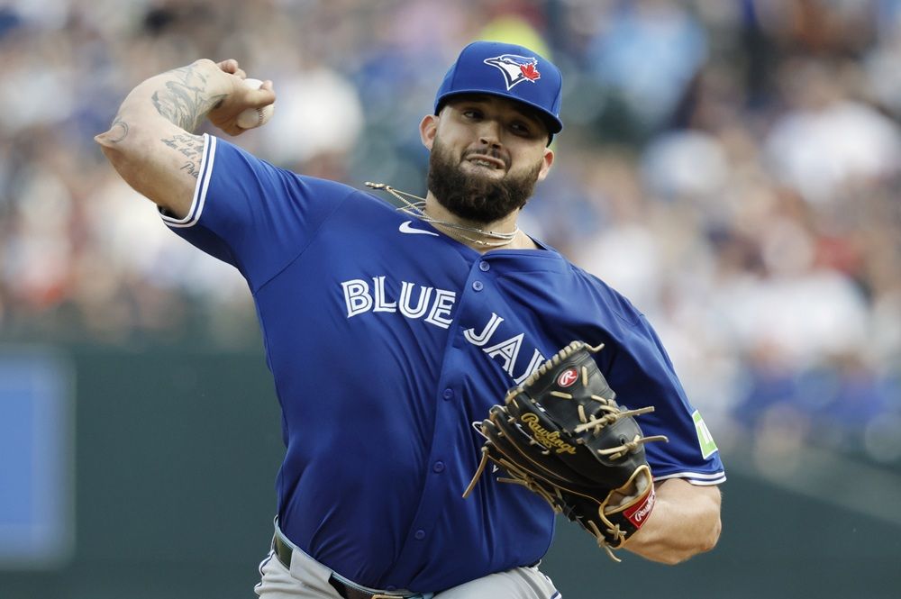 Israeli OnlyFans star Natalia Fadeev enlists in IDF to 'erase' Hamas ...