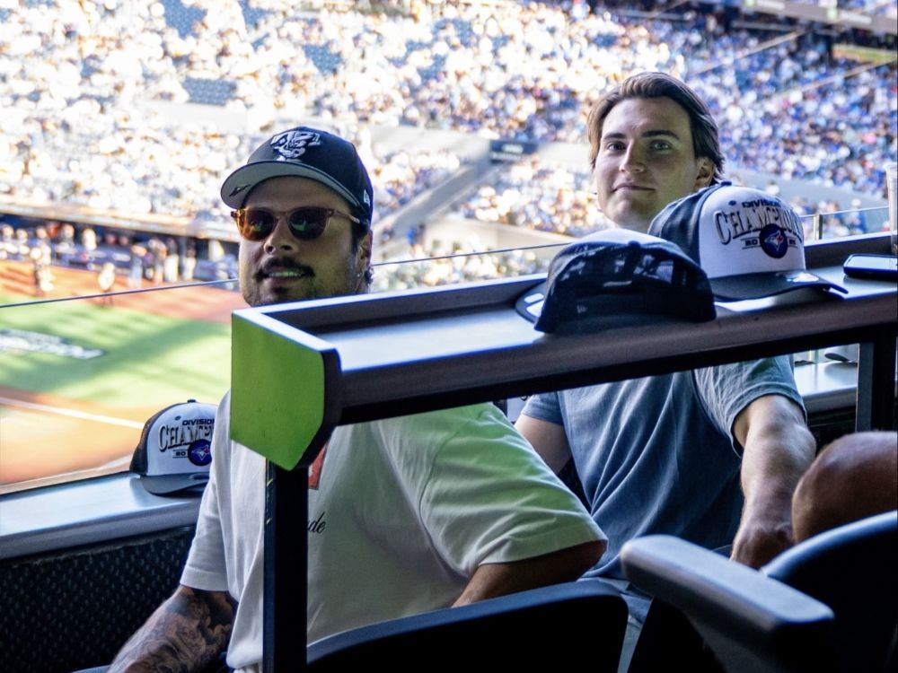 Maple Leafs stars cheer on Blue Jays during ALDS Game 2 win | Toronto Sun