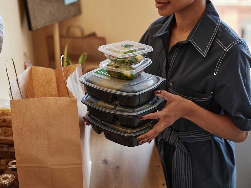 DEAR ABBY: Cost-obsessed husband won’t stop criticizing wife | Toronto Sun