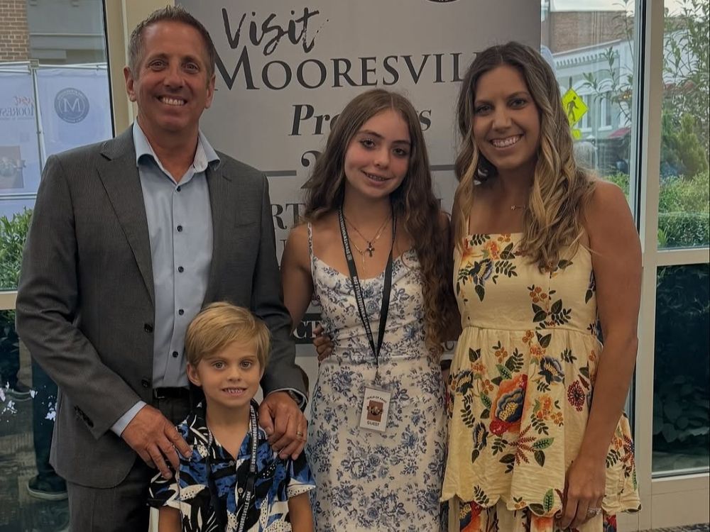 Heartbreaking text from Greg Biffle’s wife to mom revealed | Toronto Sun