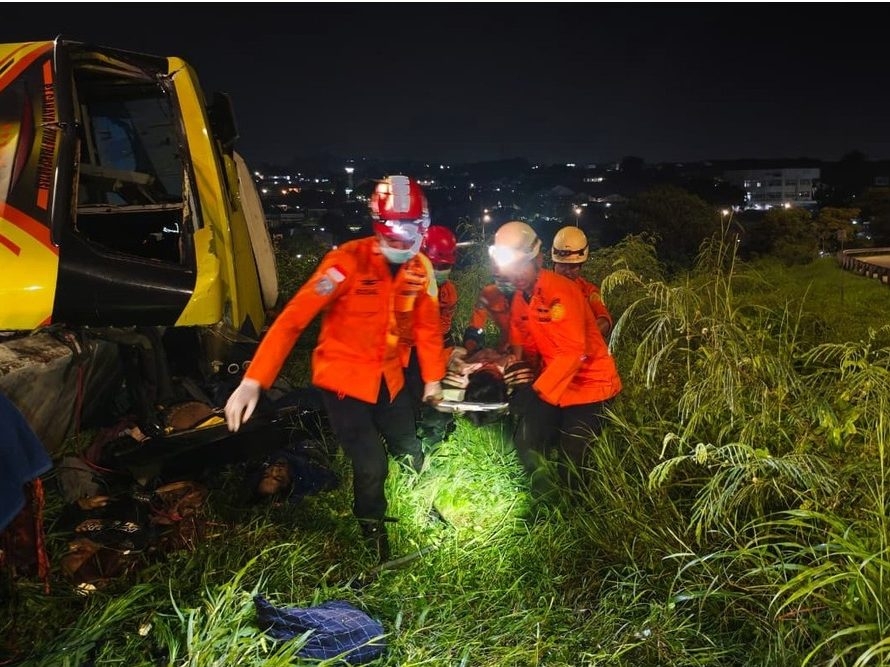 UMVA - INDONESIA BUS HORROR: 16 DEAD – Details REVEALED!