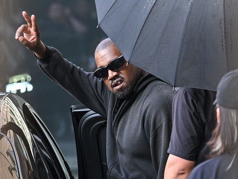 Kanye West blames bipolar disorder for antisemitic behaviour | Toronto Sun