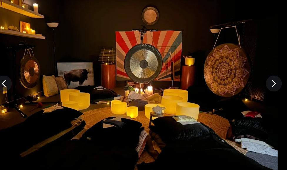 UMVA - TORONTO'S WELLNESS SCENE IS EXPLODING—DITCH THE GYM!