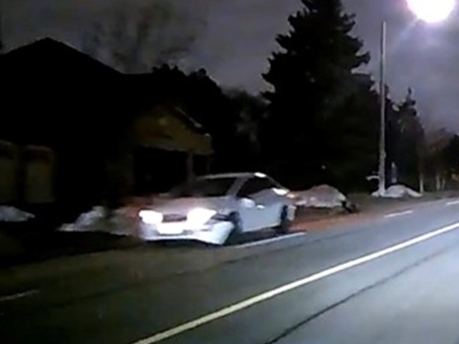 Damaged Honda Civic sought after pedestrian hit in Brampton | Toronto Sun