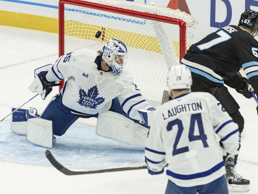 Why the Maple Leafs have an interesting decision looming in net ...
