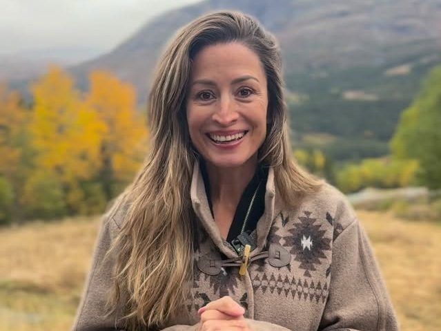 David Beckham’s rumoured mistress picks side in family drama | Toronto Sun