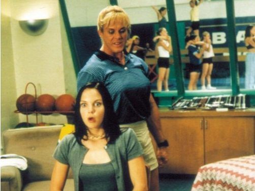 Bodybuilder Jayne Trcka, gym teacher in Scary Movie, dies at 62 ...
