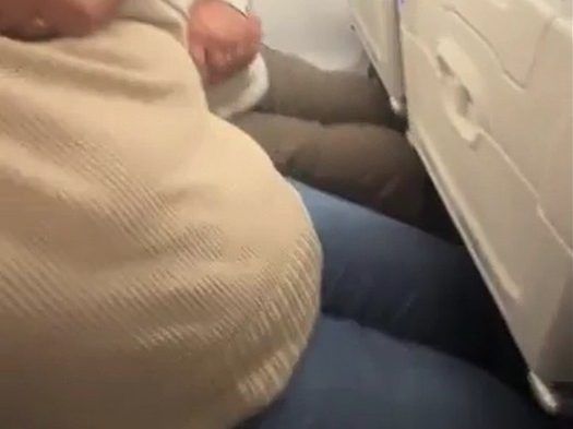 WestJet under fire for claustrophobic seating on new planes | Toronto Sun