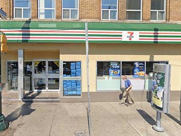 'Iconic' downtown Toronto 7-Eleven store permanently closing | Toronto Sun