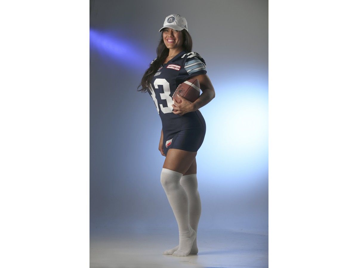 SUNshine Girl Jennifer | Toronto Sun
