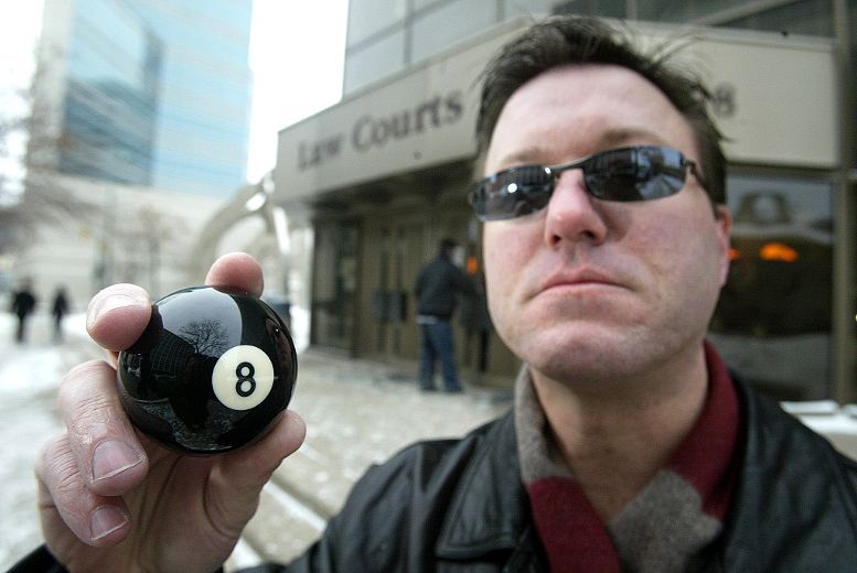 Looney judge Judy Elliott wins latest 8-ball award | Winnipeg Sun