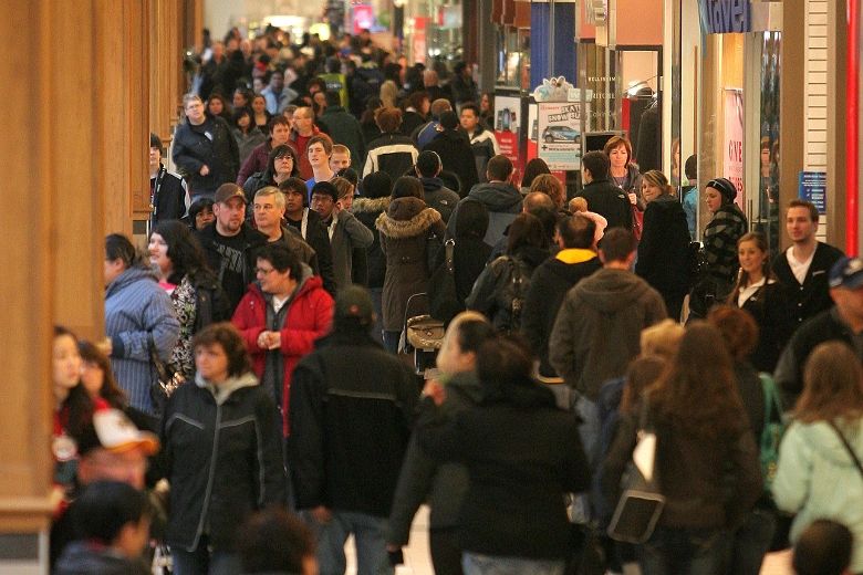 Extended Sunday shopping starts this weekend | Winnipeg Sun