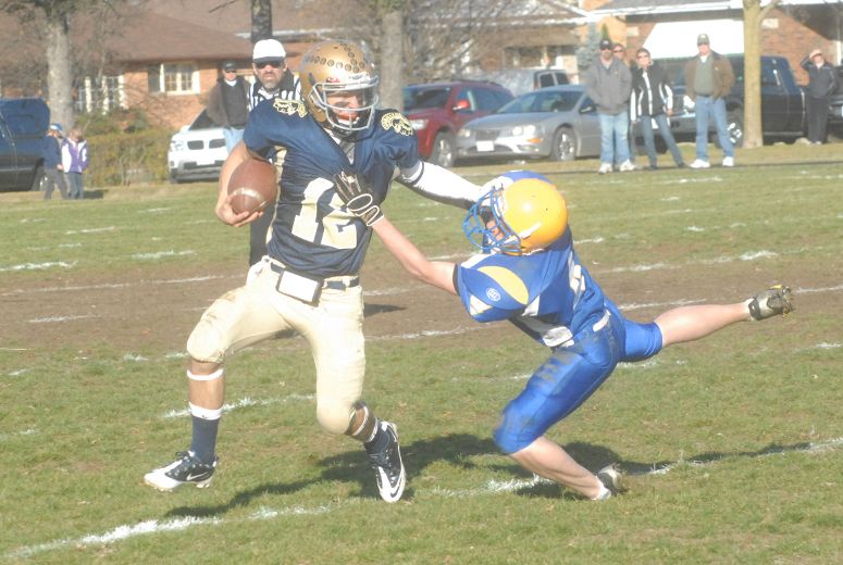 Raiders make it to 7th straight Bowl game | Simcoe Reformer
