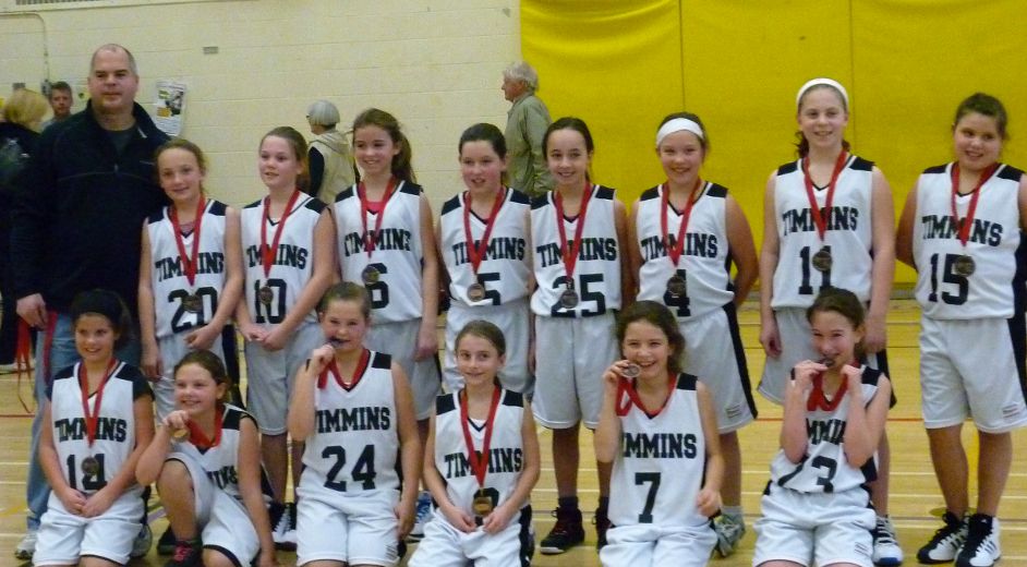 U11 girls compete at first basketball tourney | The Daily Press