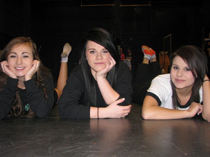 Dance moves fight eating disorders | Sault Star