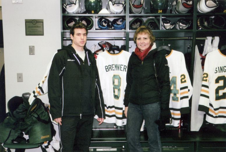 Sarnia-born hockey player takes time away from team to fulfill promise ...