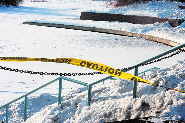 Ice not nice at Broadmoor Lake | Sherwood Park News