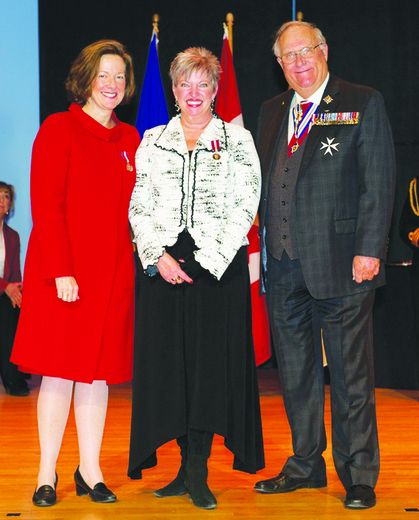 Andrew recognized for cancer work | Pincher Creek Echo