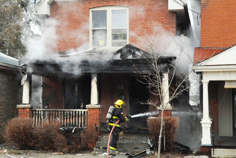 Four escape Park Ave. house fire | Brantford Expositor