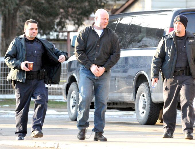 Convicted killer Mason Jenkins shows up to Chatham funeral home ...