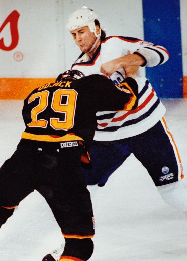 Edmonton Oilers have had some of the NHL's best enforcers | Edmonton Sun