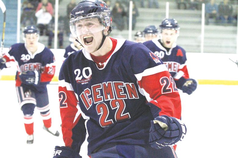 Icemen and Hawks series even | Wetaskiwin Times
