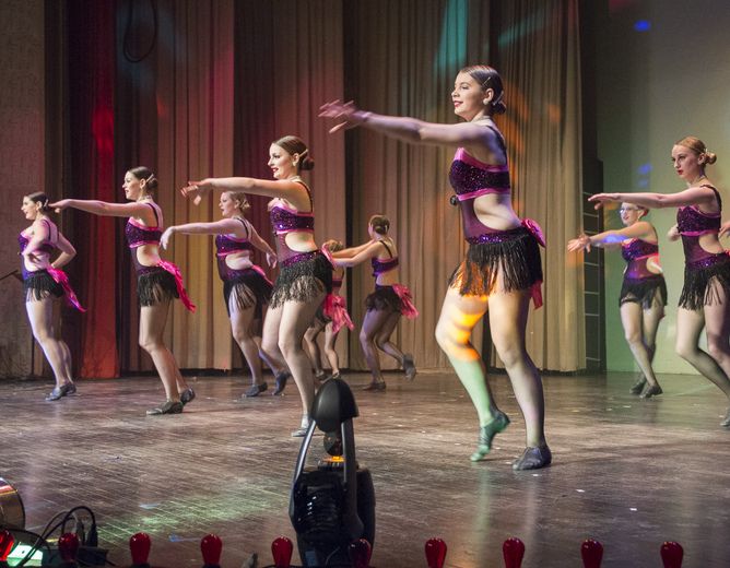 Kabaret celebrates 40 years | Northern News