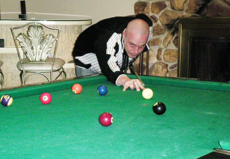 Former pro pool player back in action | Brantford Expositor