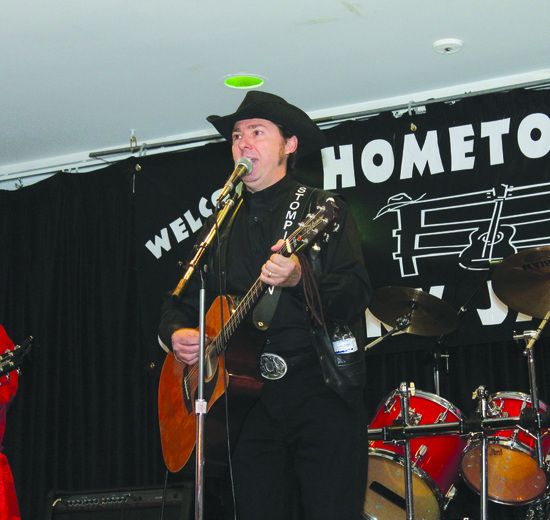 Finlan brings Stompin’ Tom tribute to Napanee | The Napanee Guide