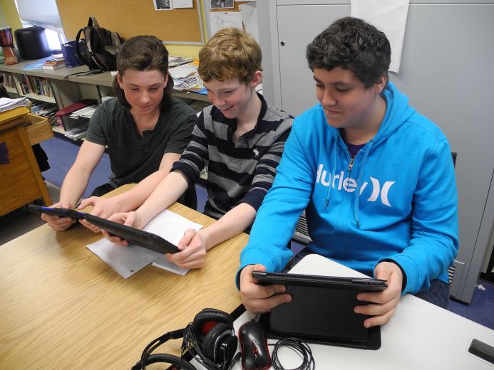 High-tech education | Cornwall Standard-Freeholder
