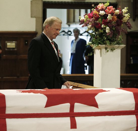 Final farewell to Peter Worthington | Toronto Sun