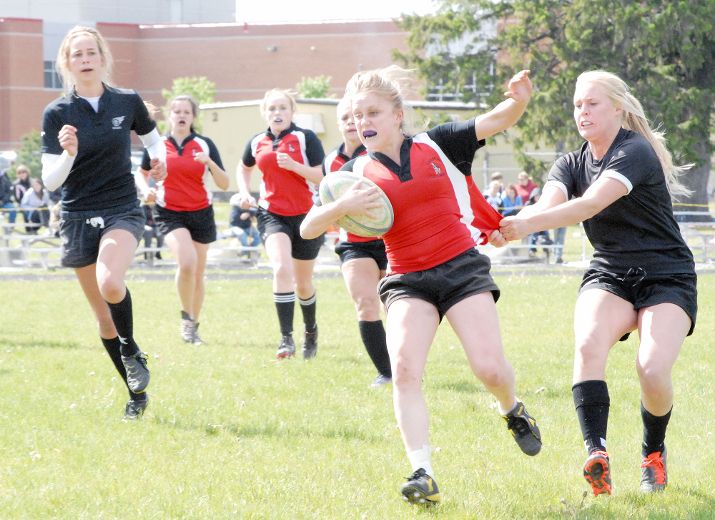 Titans wrest title from WDHS with 12-5 win | Simcoe Reformer