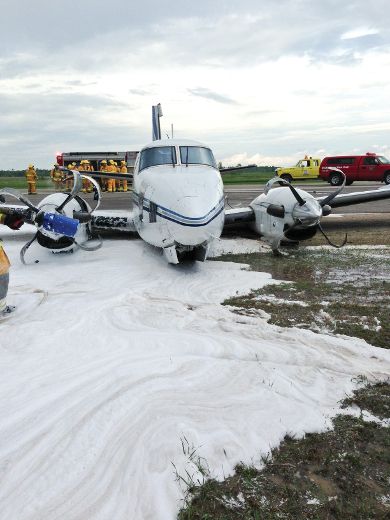 Kapuskasing Plane Crash : substantial damage, no injuries | The Daily Press