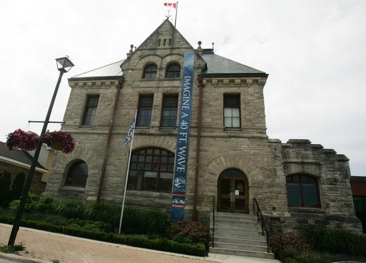 Tradition of fire truck rides will continue | Goderich Signal Star