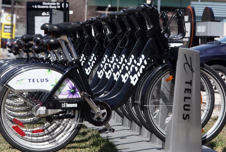 Let Toronto's Bixi bike scheme fade away | Toronto Sun