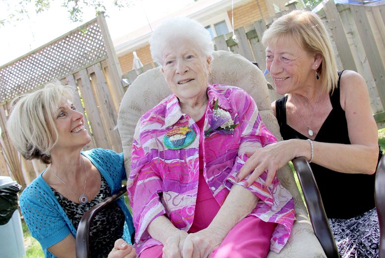 Chatham woman reaches a century milestone | Chatham Daily News