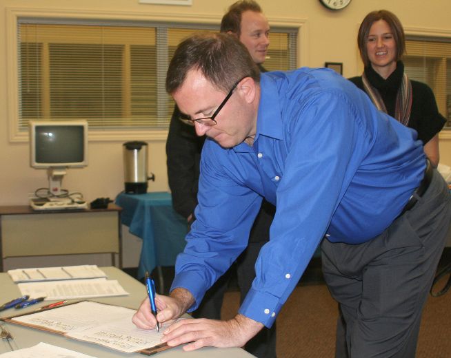 Fighting poverty by sharing ideas | Chatham This Week