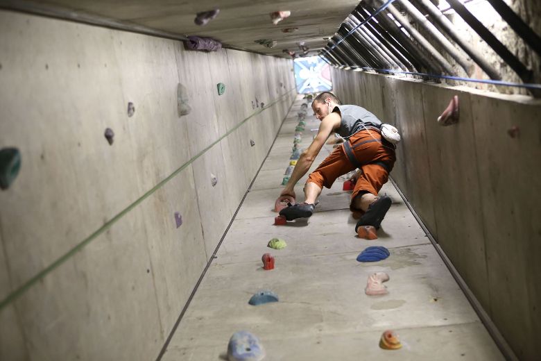 Climber scales equivalent of Mount Everest | The Kingston Whig Standard