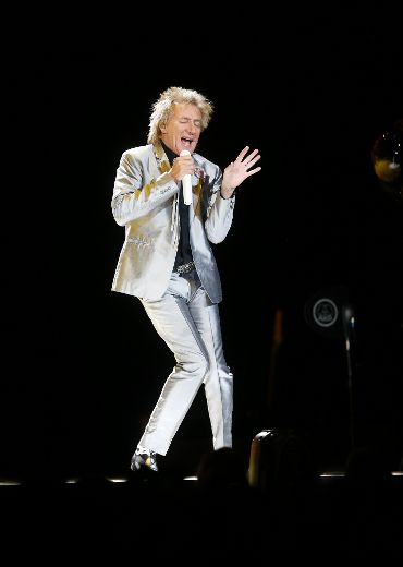 Rod Stewart brings Vegas to Toronto | Toronto Sun