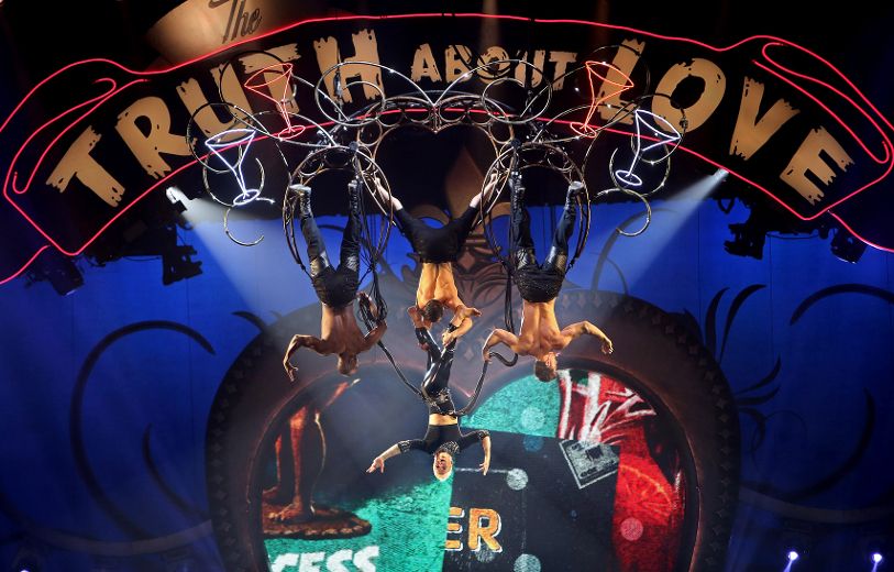 Pink empowers sold-out Edmonton audience | Edmonton Sun