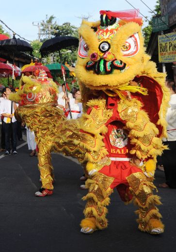 Chinese give Year of the Horse a toned-down welcome | Toronto Sun