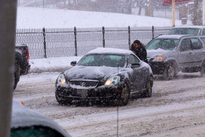 Toronto hit with more snow in day than month of February | Toronto Sun