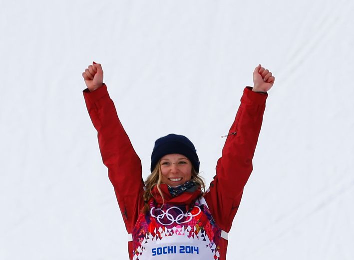 Canadian freestyle skier Dara Howell wins gold | Toronto Sun