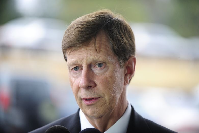 Injured Predators general manager David Poile returns to work | Toronto Sun